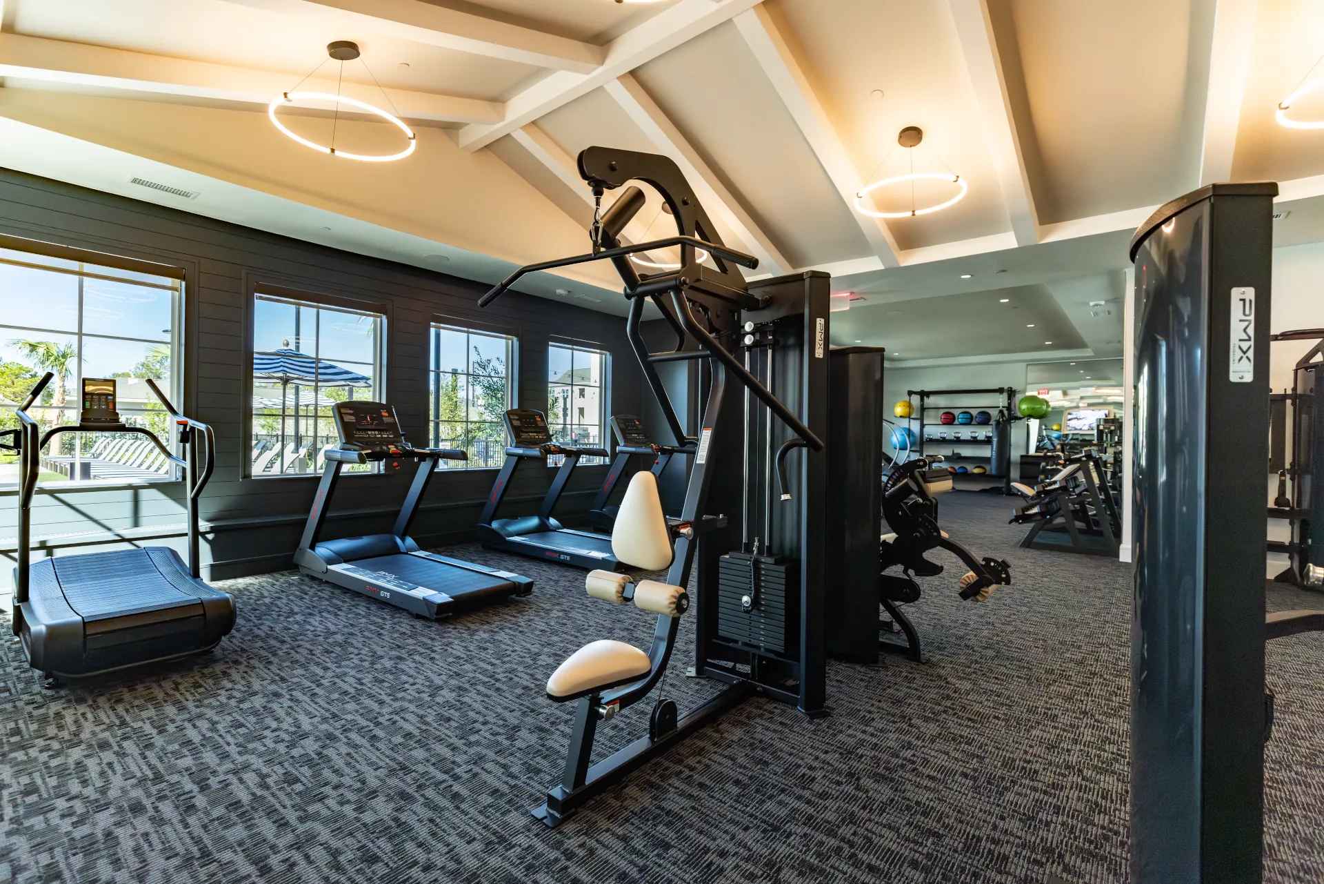 Designing Commercial Fitness Spaces for Winter Training: Indoor Solutions